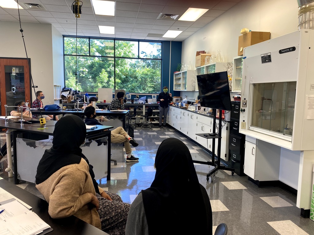 Live Feed | Metro Early College High School